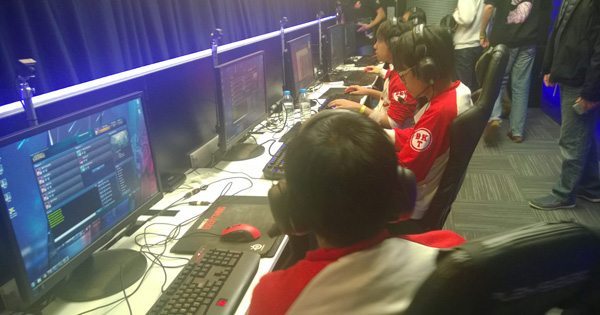 IWCI 2015: Kết quả thi đấu ngày thứ nhất